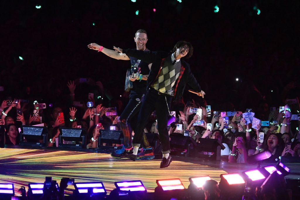 Penampilan Perdana The Astronaut Jin BTS dan Coldplay | Jateng Live